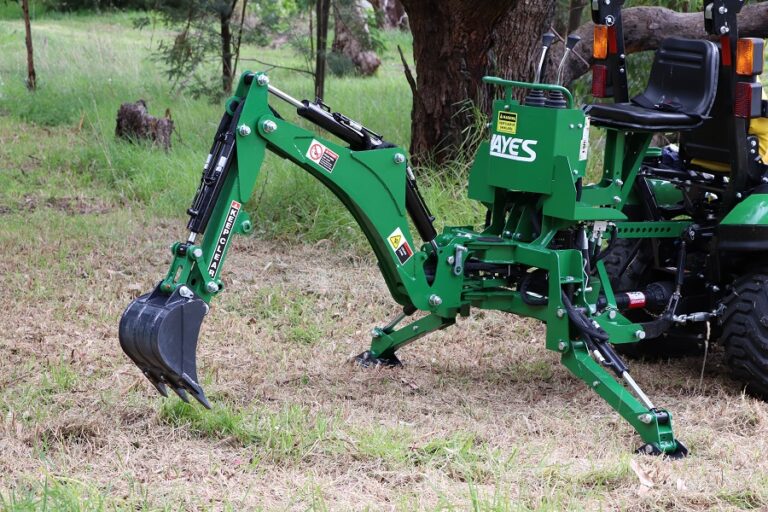 TRACTOR 3 POINT LINK BACKHOE SUB COMPACT - Hayes Products - Tractor ...